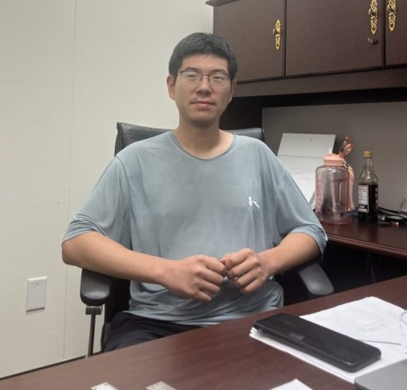 Dr. Lingfeng Zhu - Selva Research Group